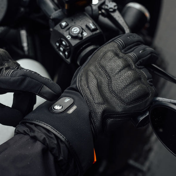 Merlin Curborough D3O Heated Gloves Black | Laguna Direct